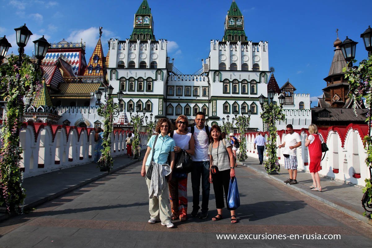Excursion through Soviet Moscow - EXCURSIONES EN RUSIA