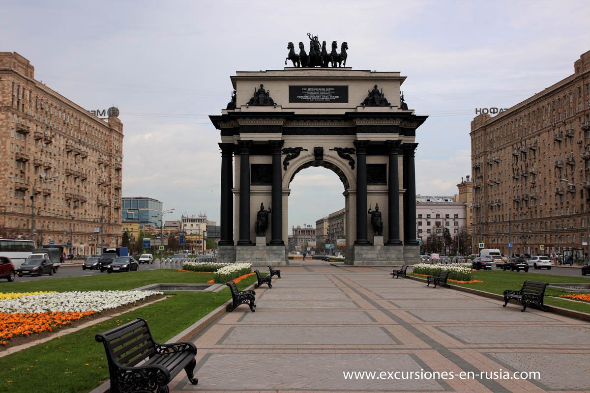 Excursion through Soviet Moscow - EXCURSIONES EN RUSIA